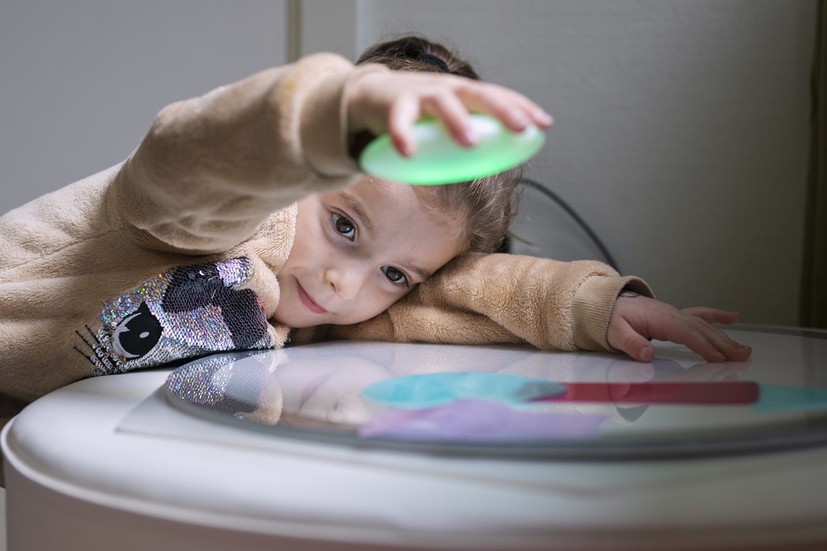 Anslut dig till vårt elnät och teckna avtal